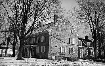 More Stories on the Wind - Washington Slept Here, but Where Did He Sleep?